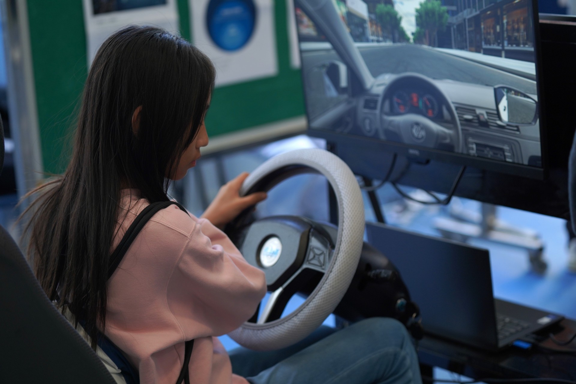 Lok Sin Tong Ku Chiu Man Secondary School